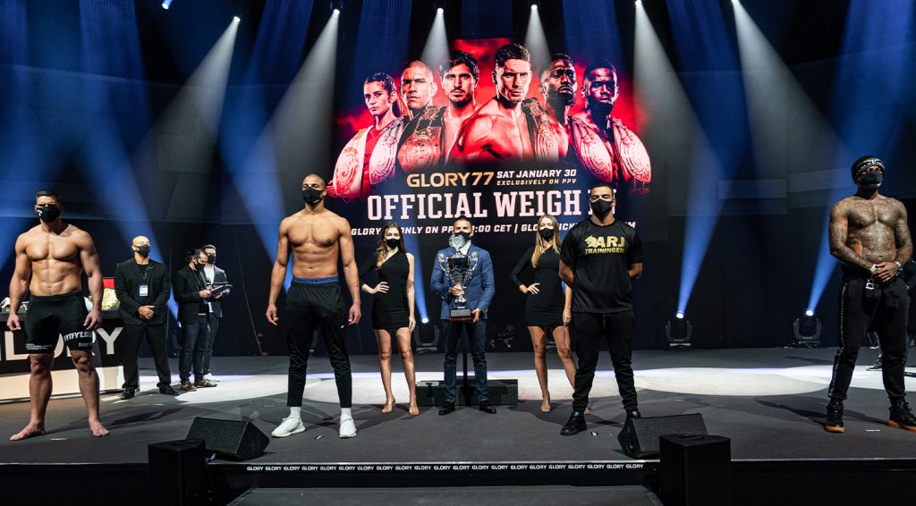 Рико Верхувен закова 120 килограма на кантара | Boec.BG - онлайн медия за бойни спортове